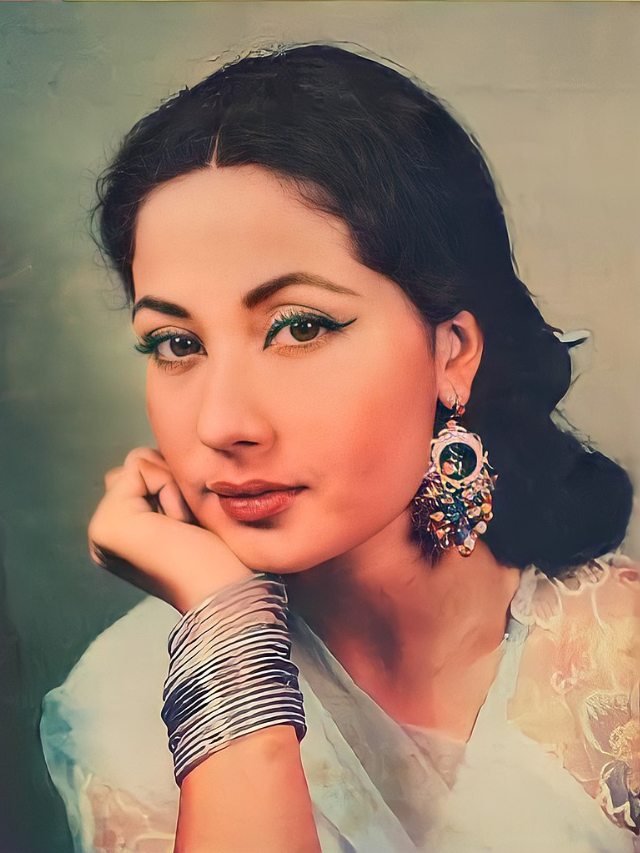 Remembering The "Tragedy Queen": Meena Kumari's 90th Birth Anniversary
